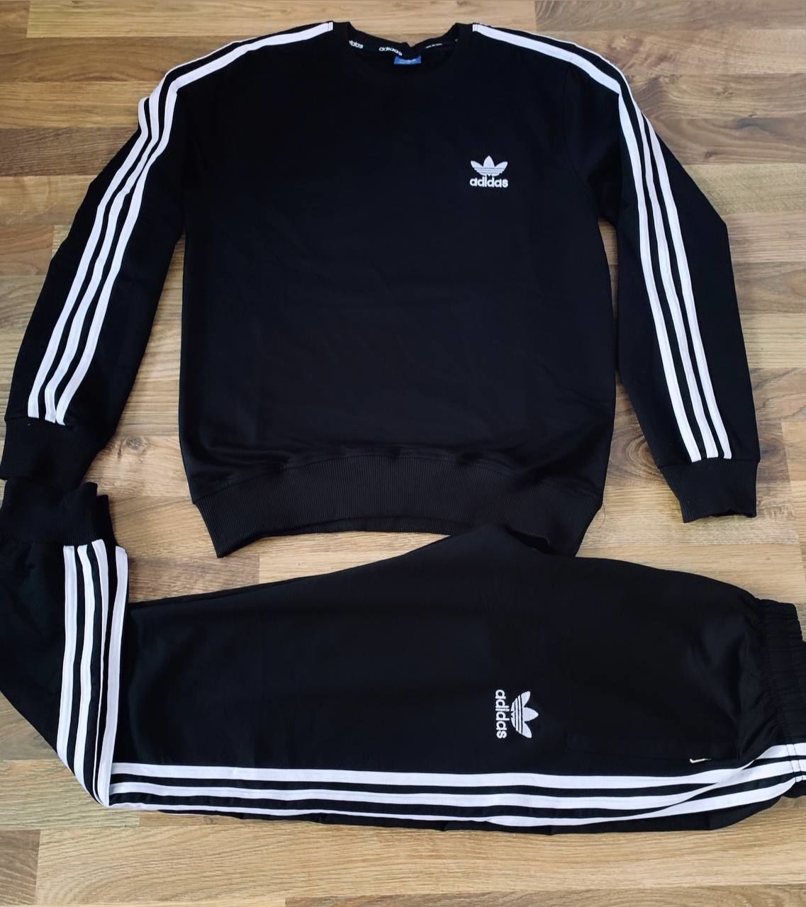 Adidas nike reducere