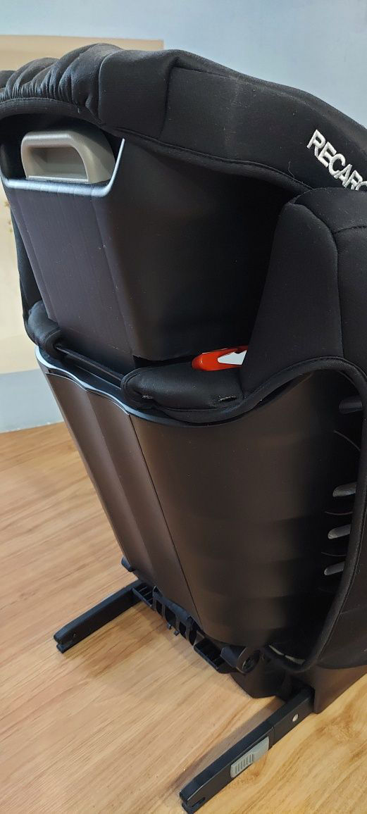 RECARO Monza Nova Evo Seatfix 15-36 кг.