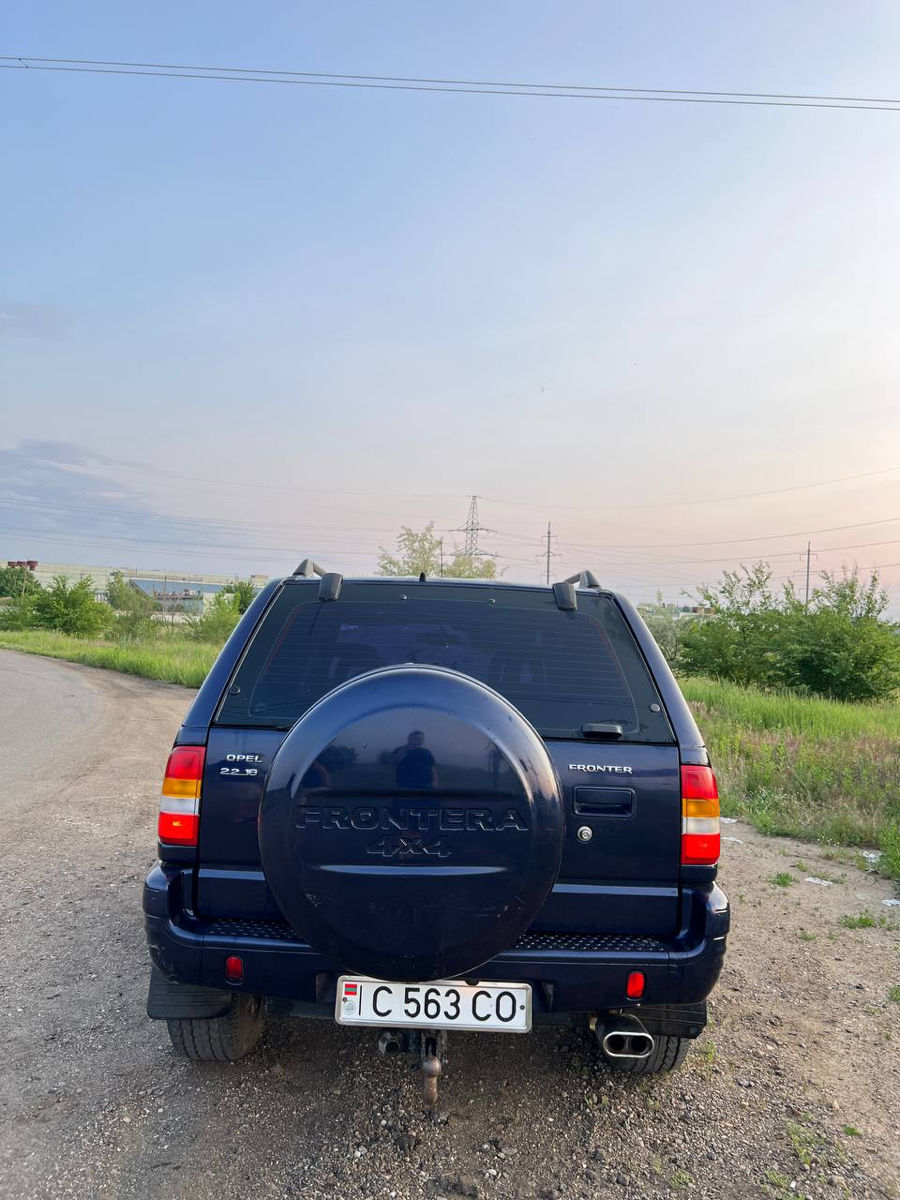 Opel Frontera an. 1999 cu rulaj 333333 km, Gaz / Benzină (metan), 3000