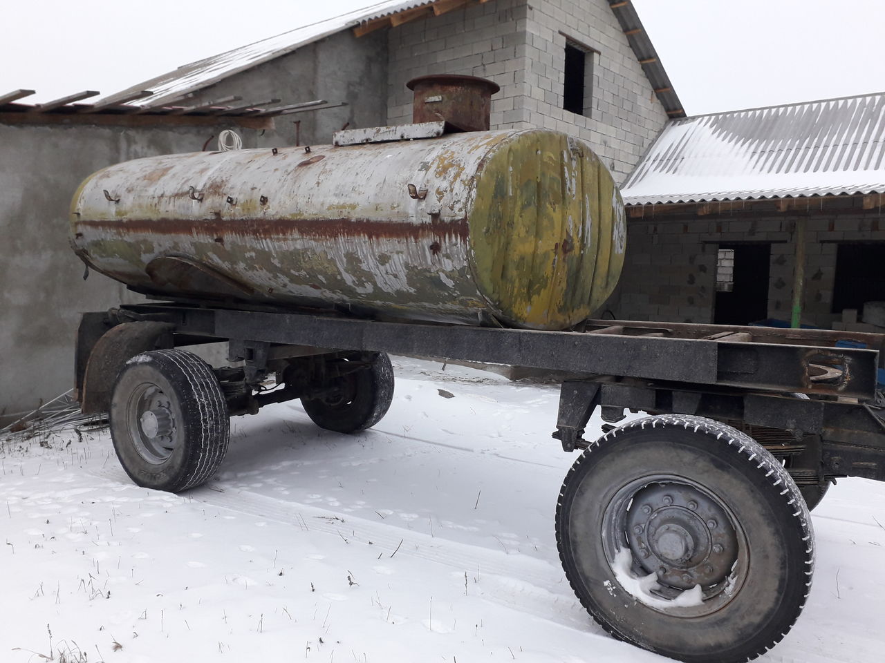 Remorca Cisterna 8 tone