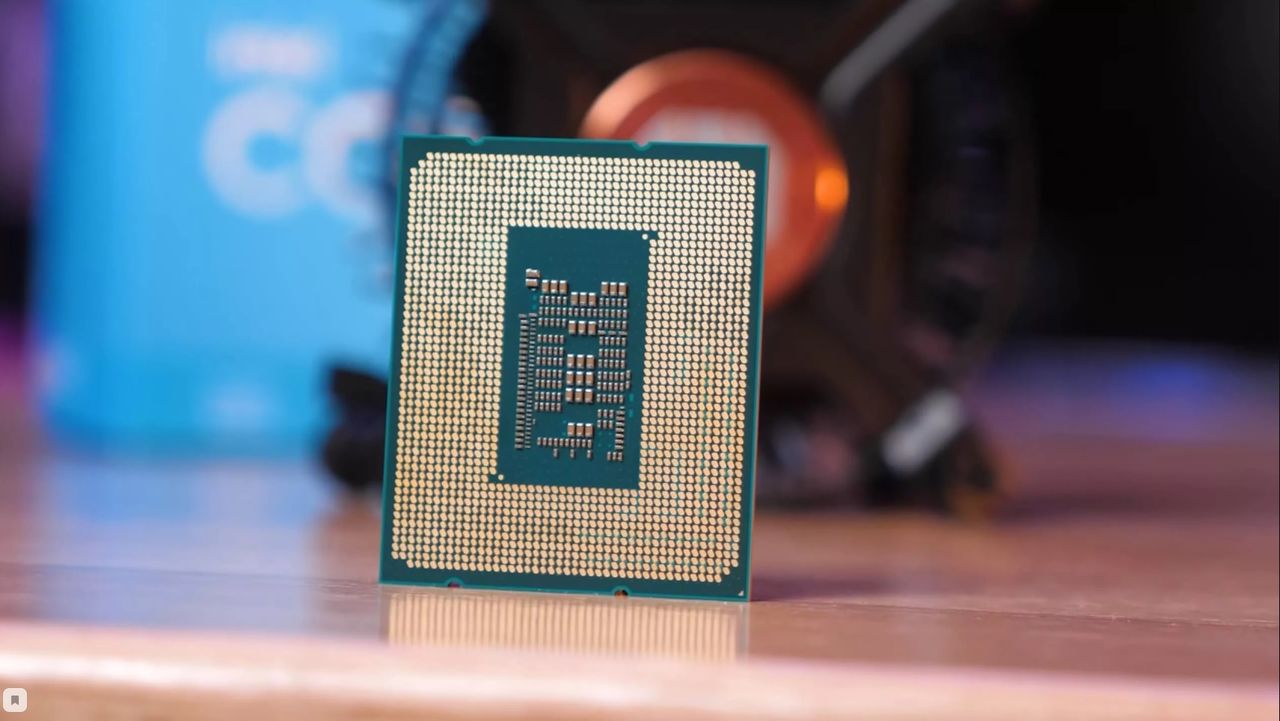 Intel Core i3-12100F BOX + Cooler