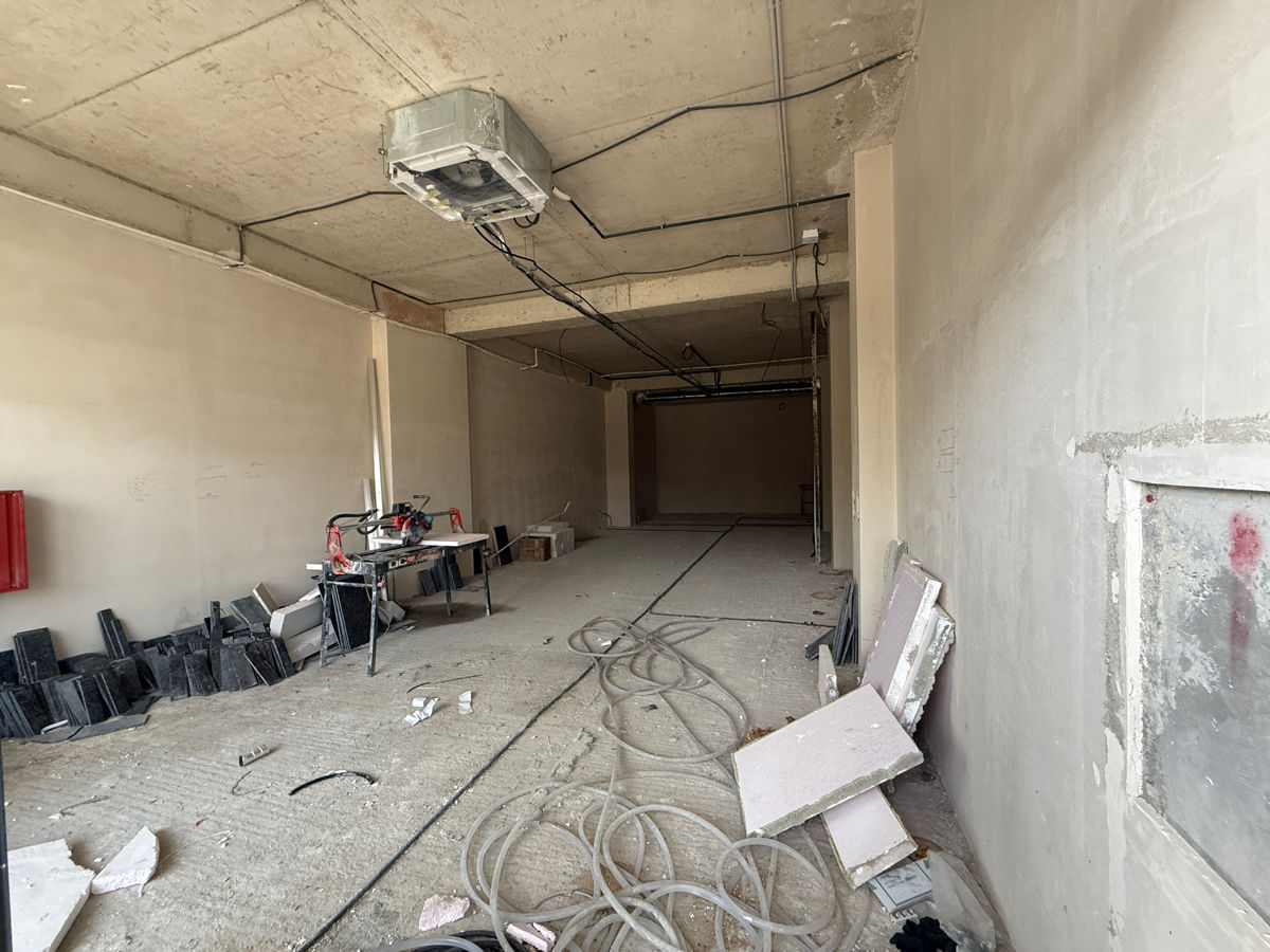 Spațiu comercial de închiriat – Prima linie stradală, str. Constantin ...