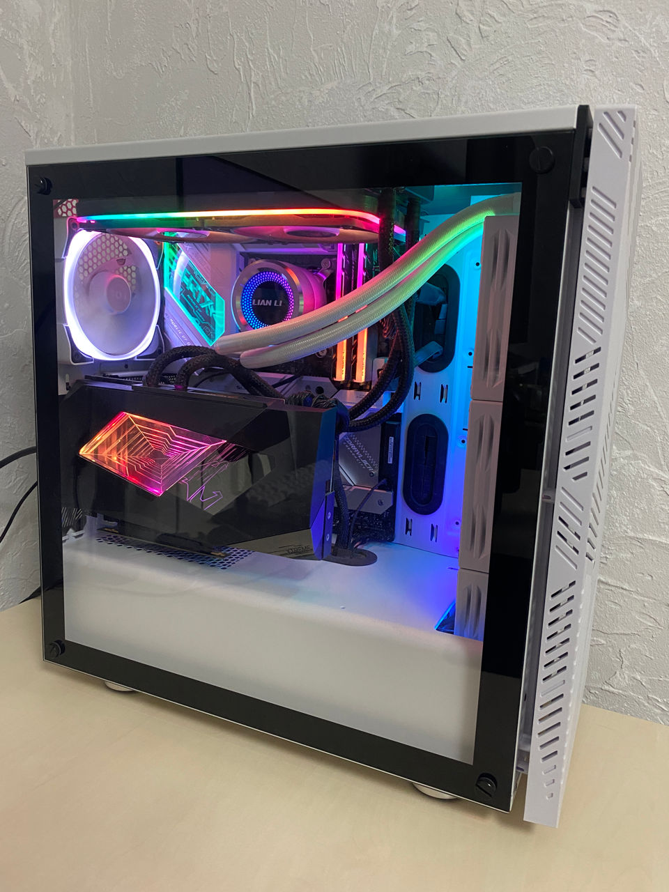 Gaming PC (i9-12900k, RTX 3080, 64GB RAM, 4TB M.2 SSD)