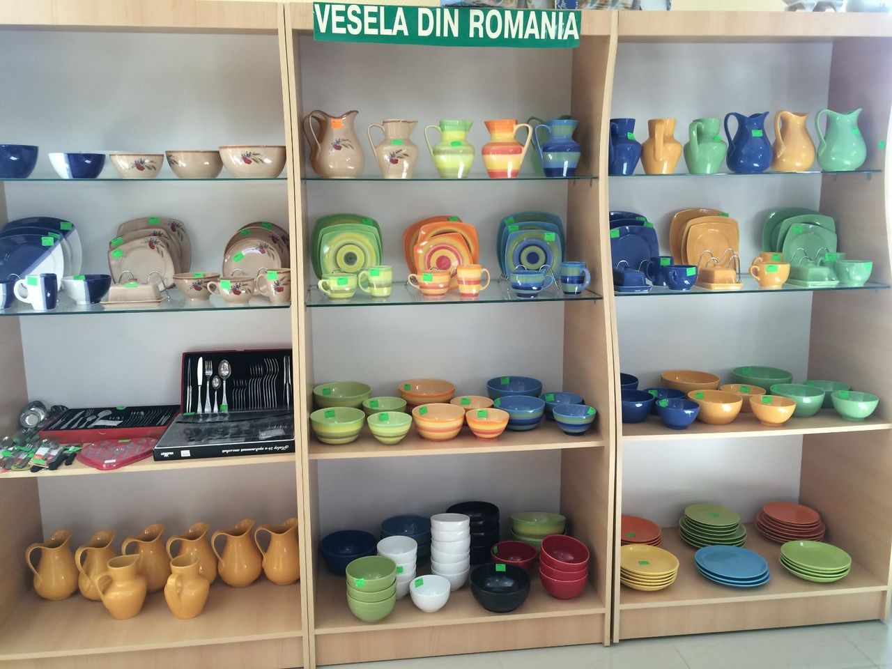Vesela din porțelan Românesc. Ceramica, sticla.Seturi pentru masa ,ceai ...
