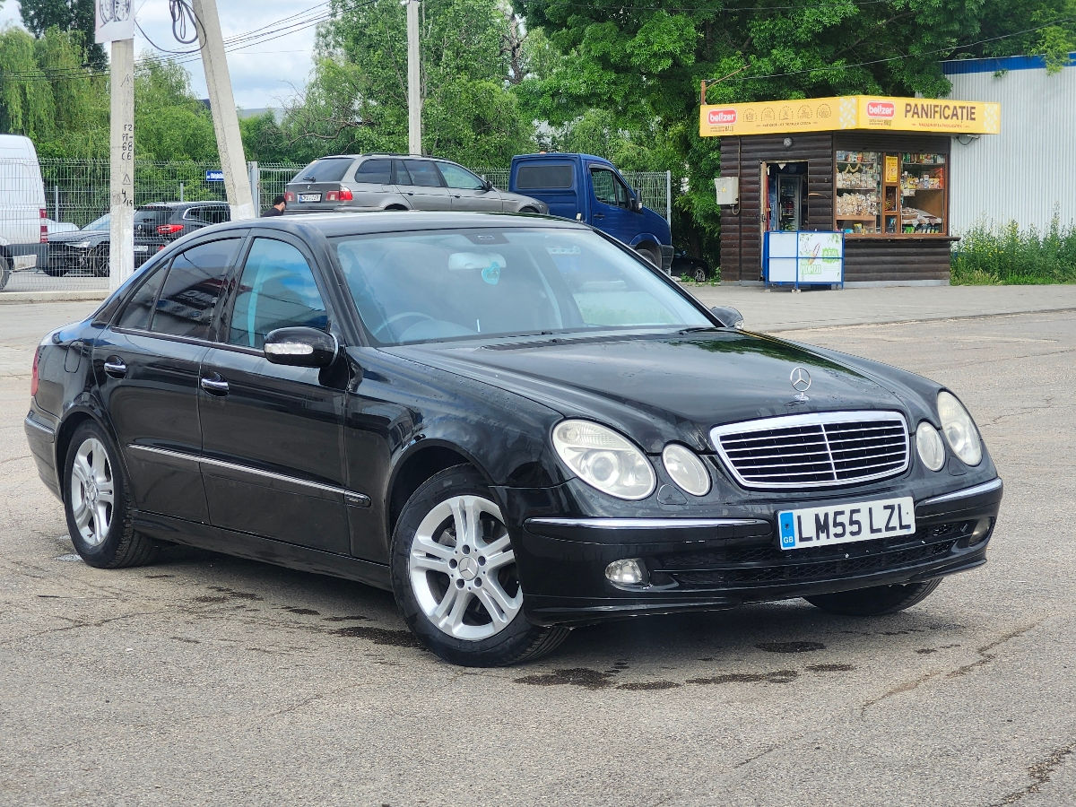 Mercedes E-Class an. 2005 cu rulaj 280000 km, Diesel, 3700