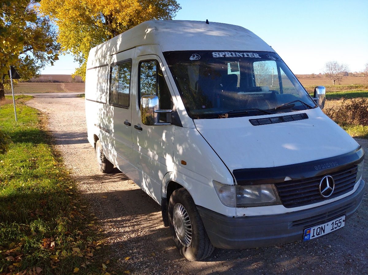 Mercedes Sprinter an. 1996 cu rulaj, Diesel, 4500