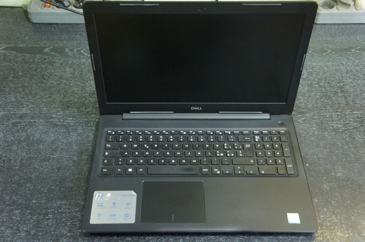 Dell Vostro 3580 15.6