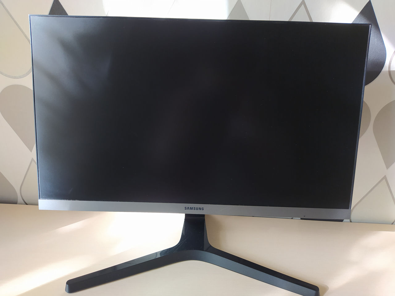 Монитор Samsung F22T350FHI 21.5" Full HD