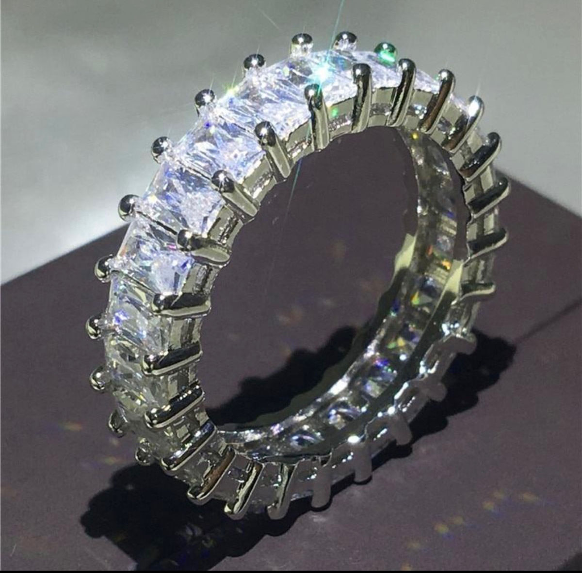 Inel Princess, mărimea:6 , 7 ( 16,17) material: Inox Greutate: 6 g Pret ...