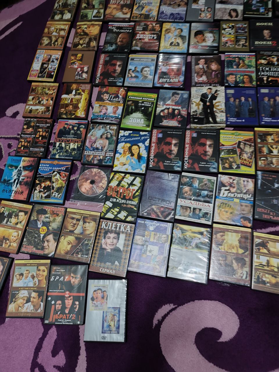 Discuri DVD cu Filme Rusesti din colectia de aur, in limba rusa starea ...