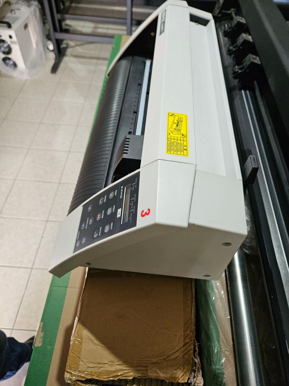 Режущий плоттер Graphtec CE5000-40 cutter plotter