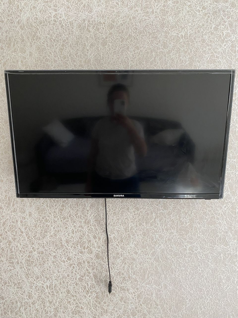 Vând televizor Sakura 32