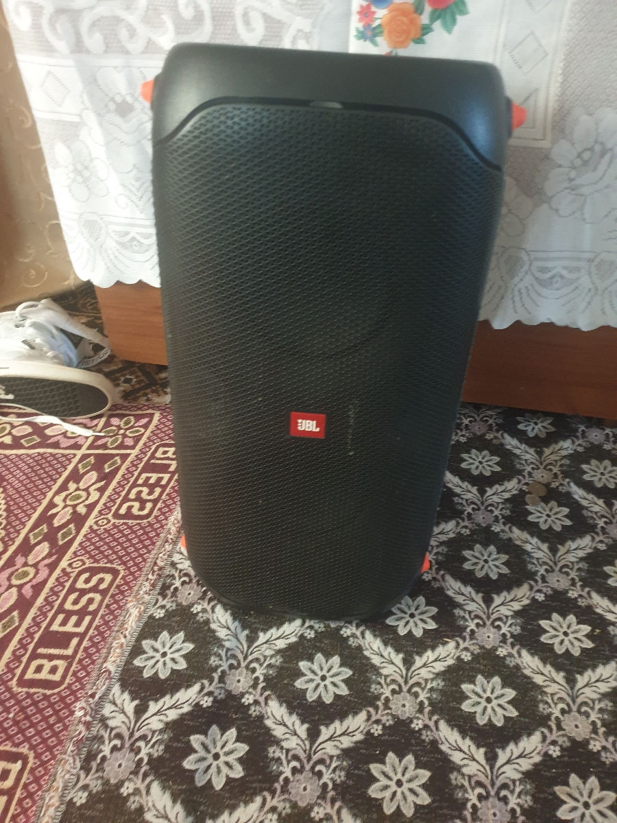 Boxa jbl 110