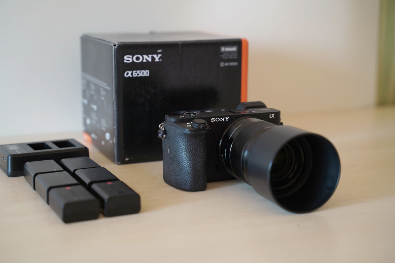 Urgent! sony a6500 body /24mp/ apsc/ 4k