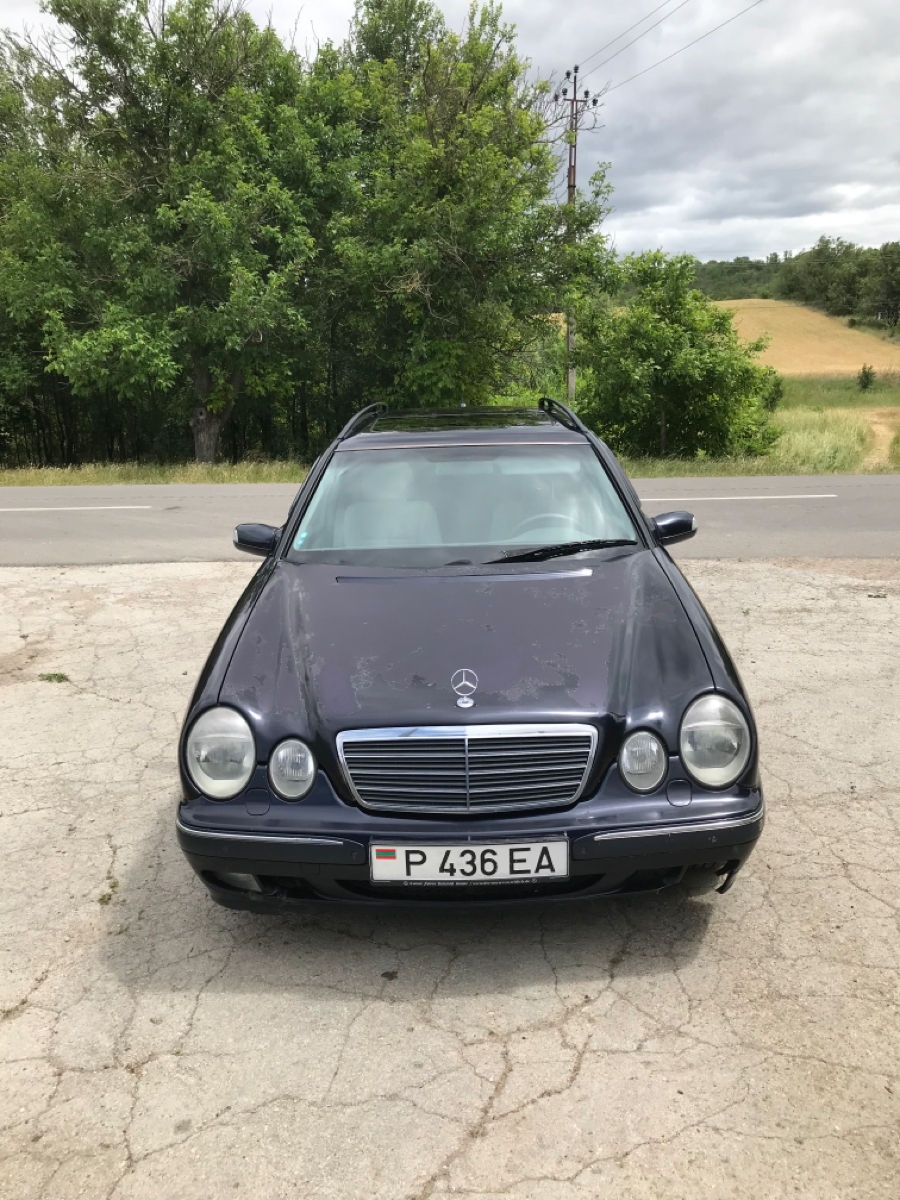 Mercedes E-Class 2002 г. с пробегом 451000 км, Дизель, 2900