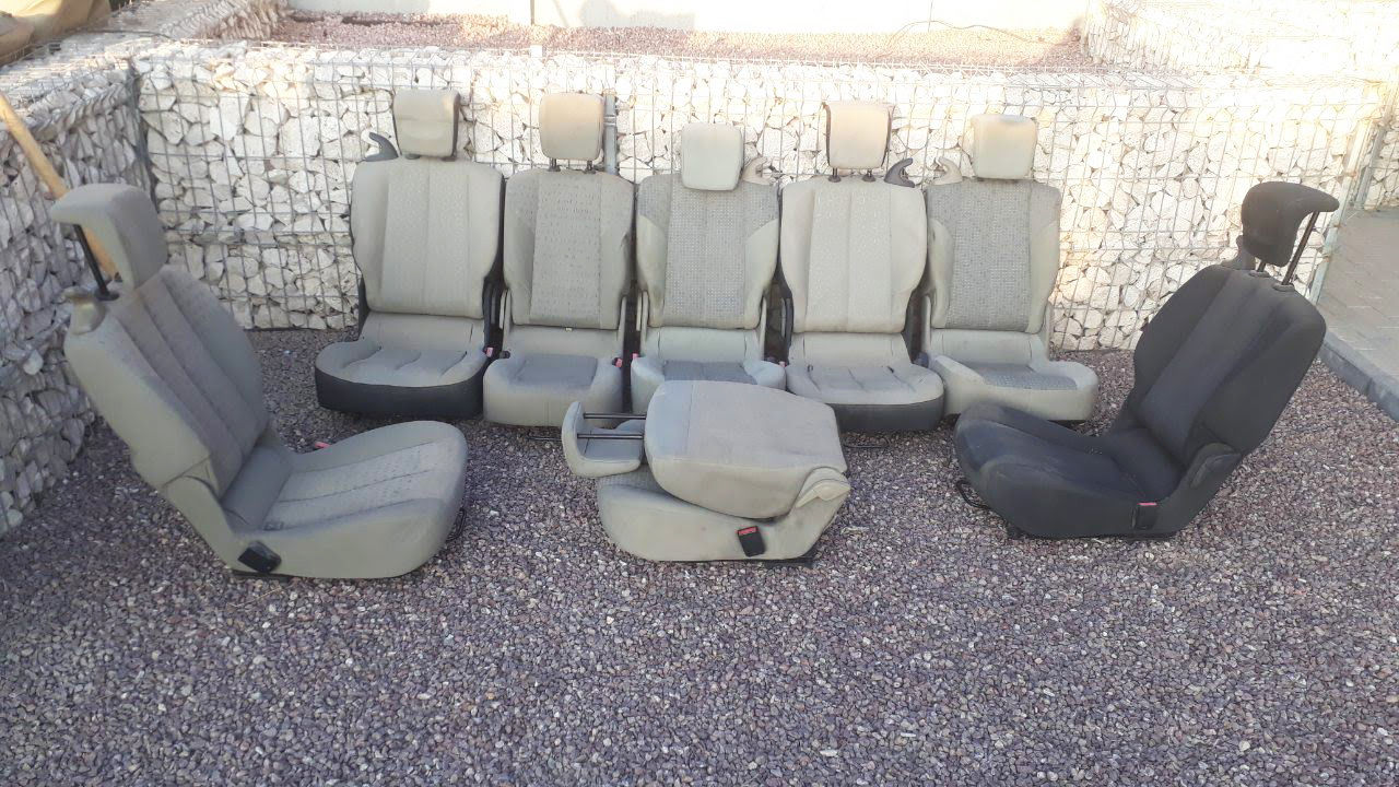 Scaune 600 Lei bucata