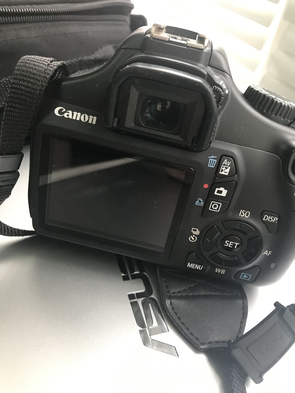 Canon EOS 1100D