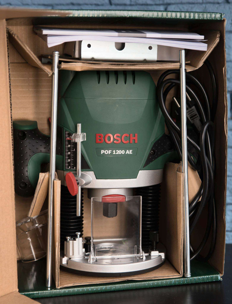 Фрезер bosch pof 1200 ae - новый.