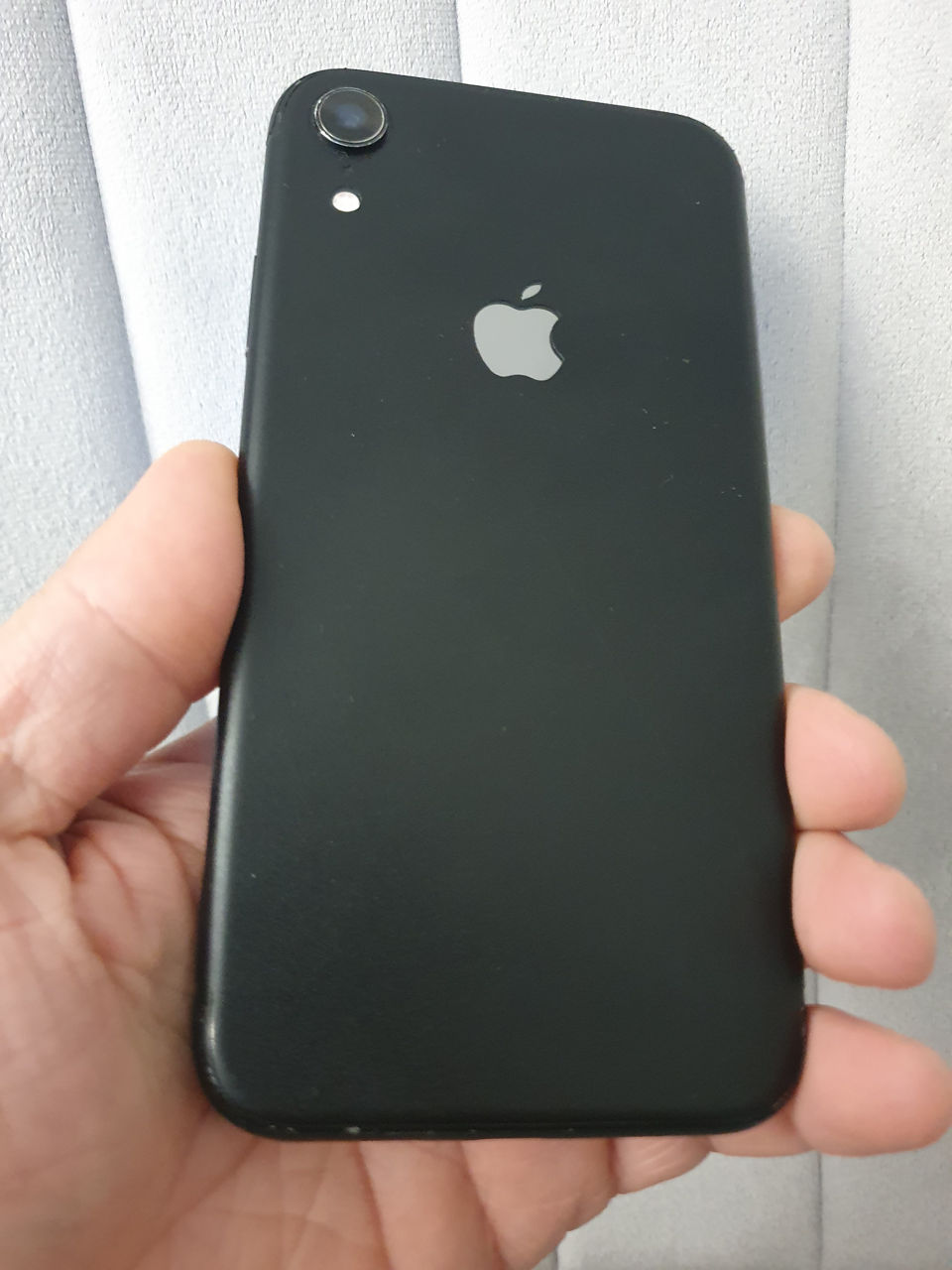 Iphone XR black 128 gb la 250 euro