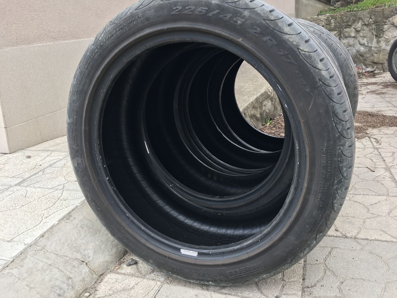 pirelli p zero nero gt 225/45ZR17