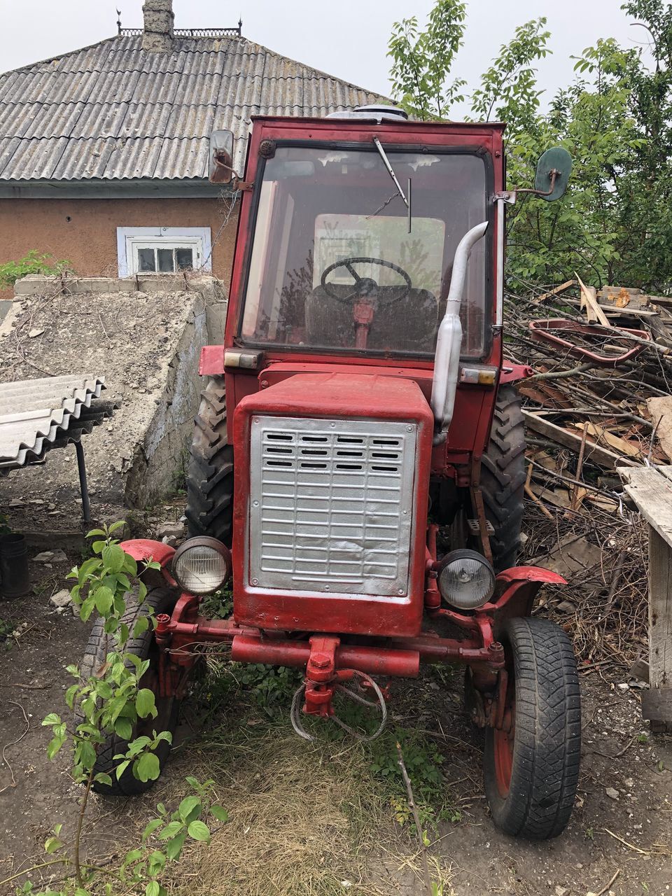 Tractor T25