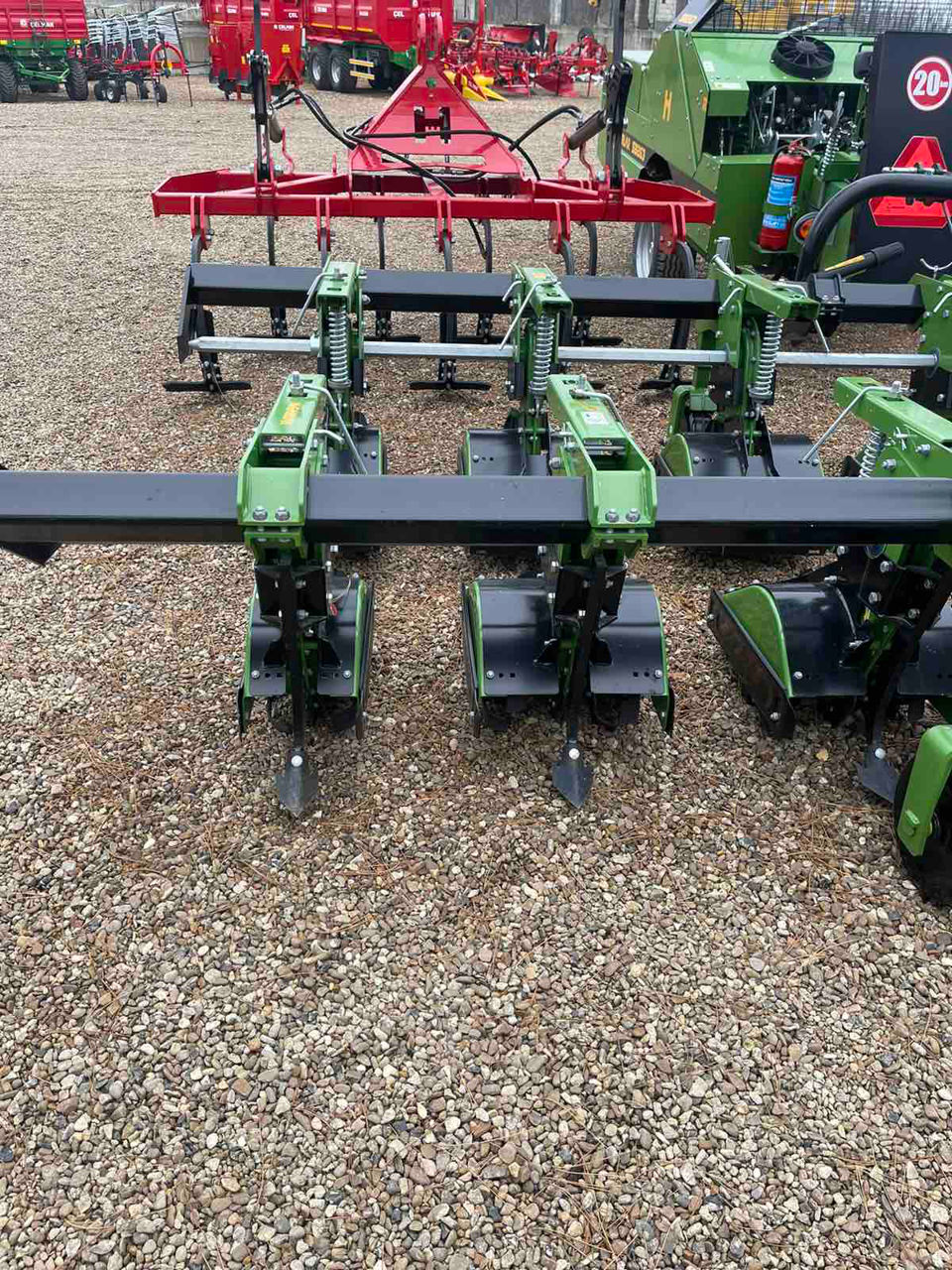 Freza de sol Hisarlar/ Freza intre randuri Hisarlar