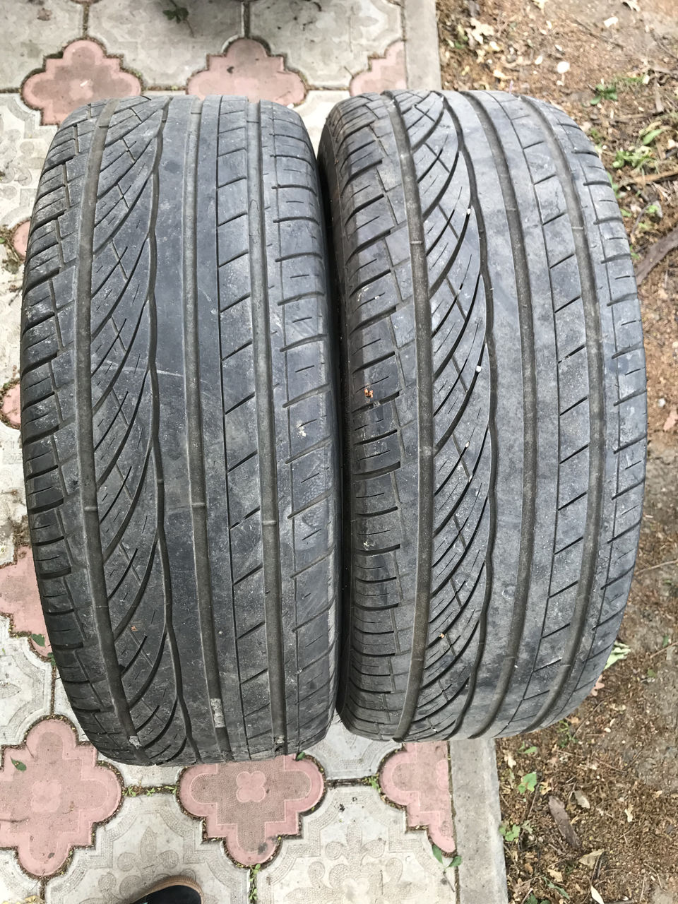 Anvelope 235/55/R18 doar doua