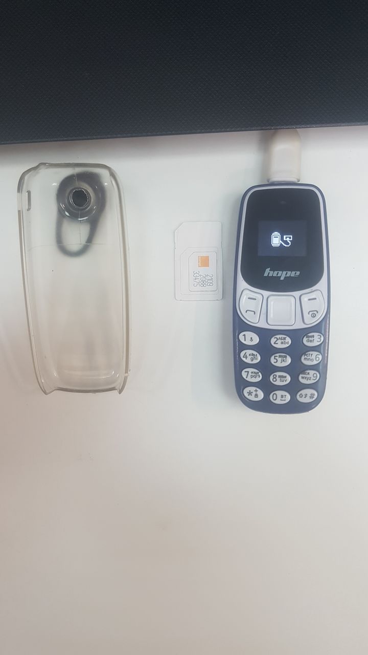 Telefon mobil mic