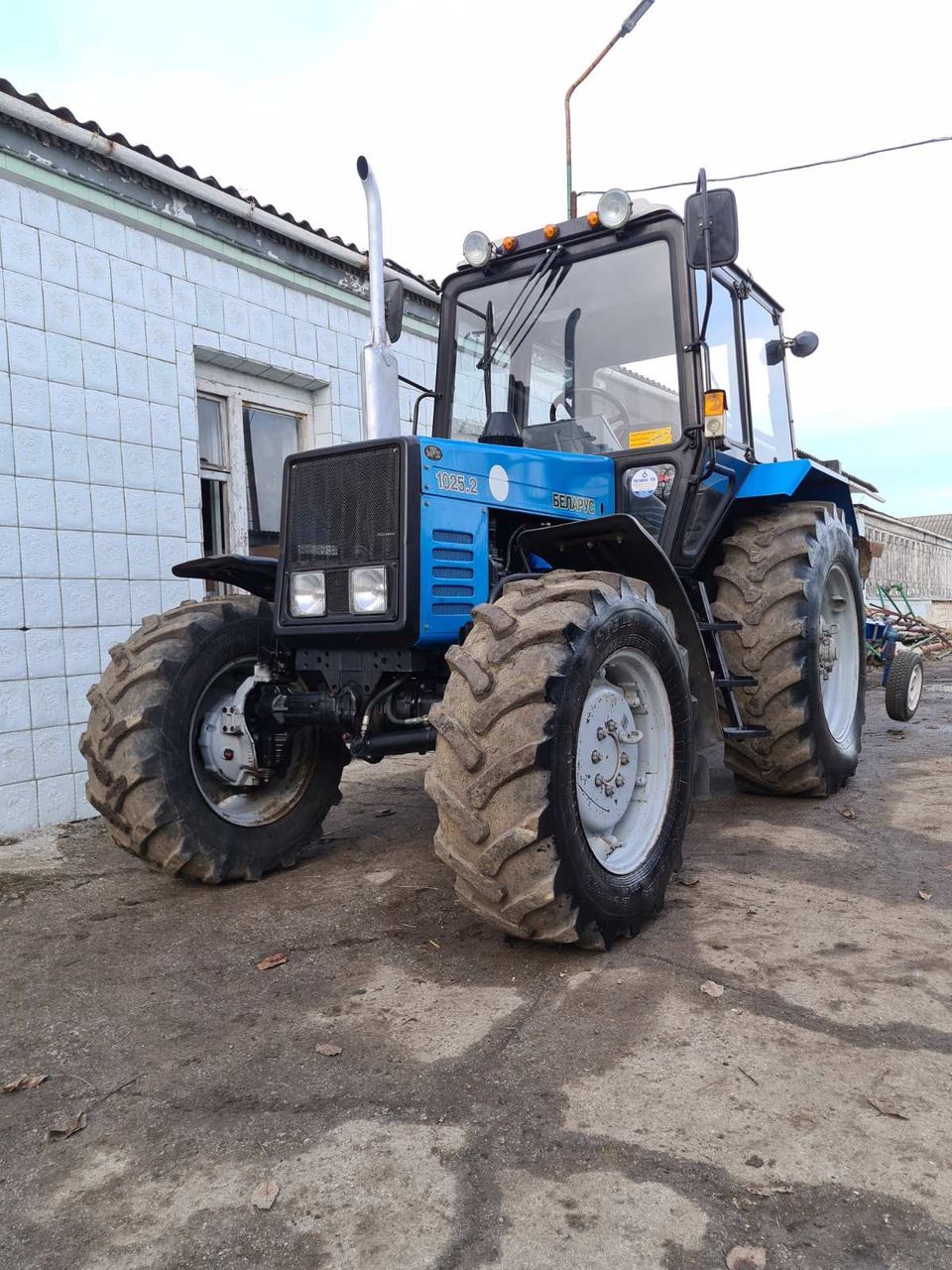 MTZ 1025