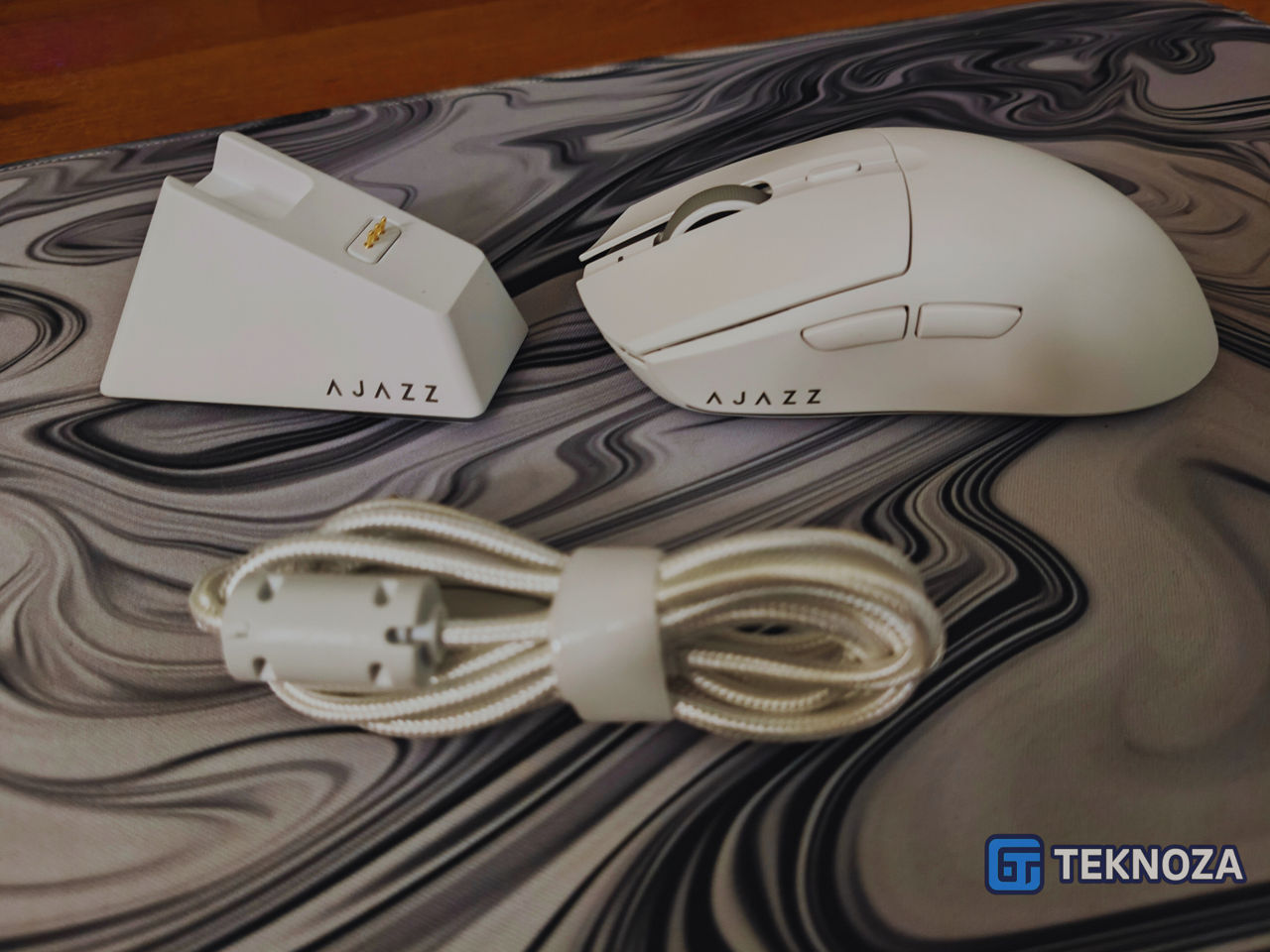 [NOU] Ajazz AJ139 V2 Wireless 66g