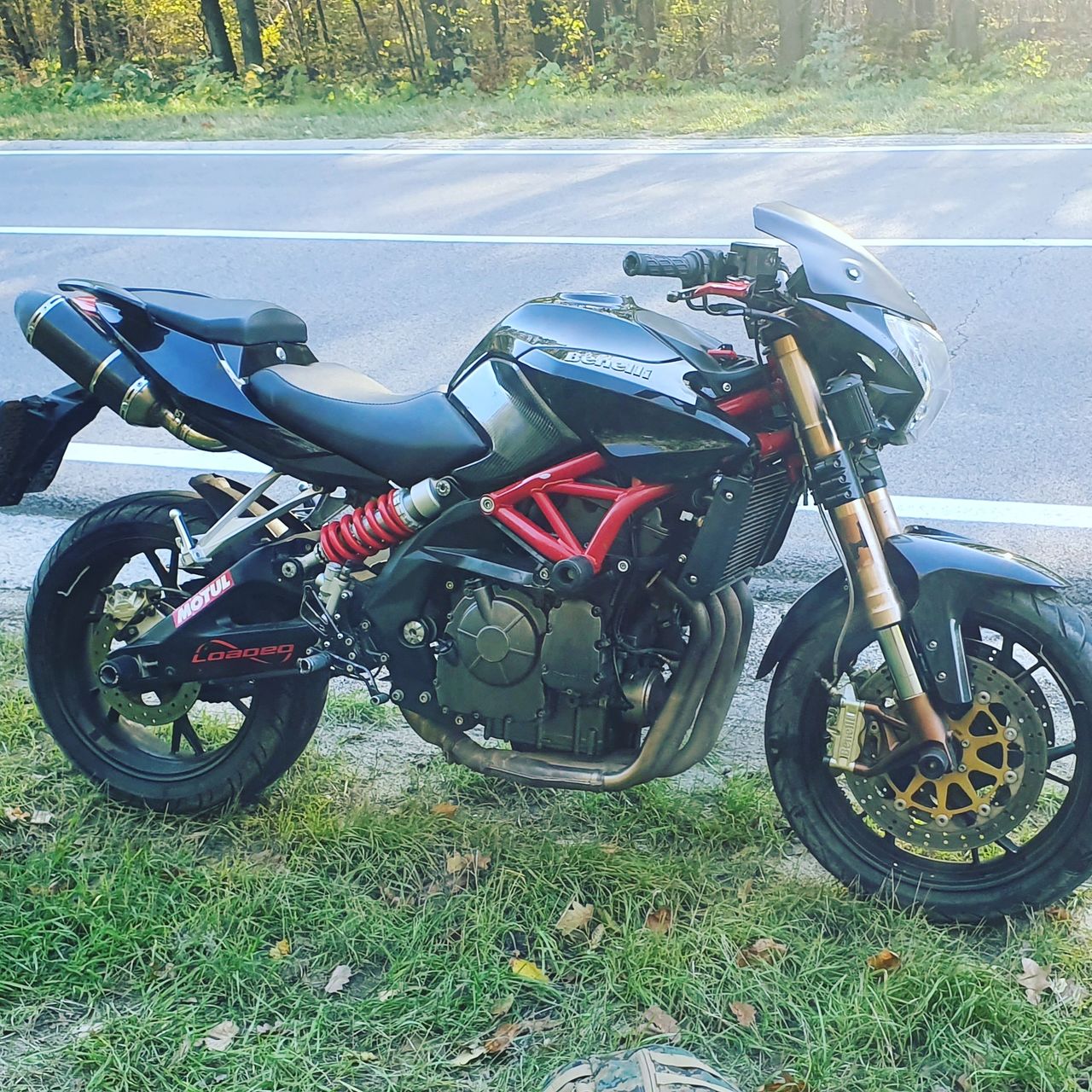 Benelli Bn600