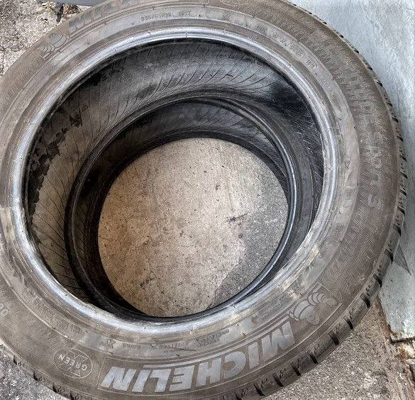 235 60 r18 Michelin