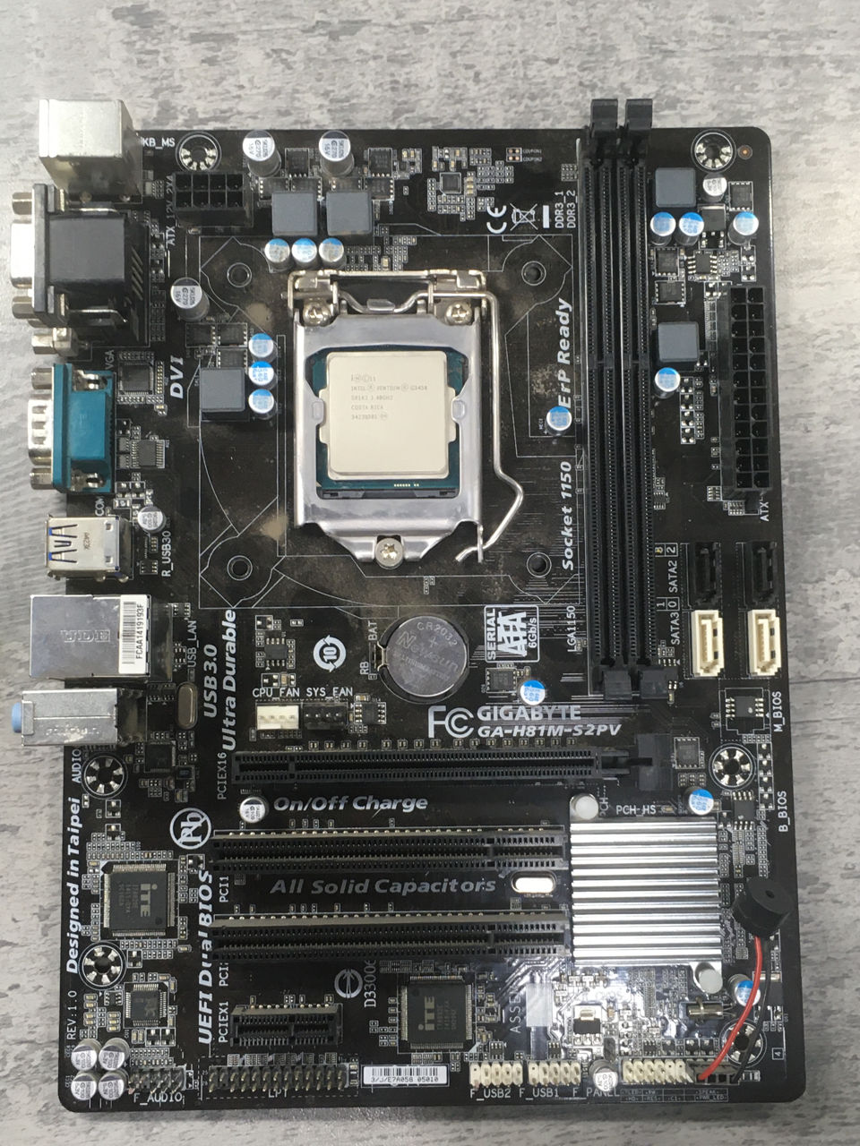 Gigabyte lga1150 + intel g3450