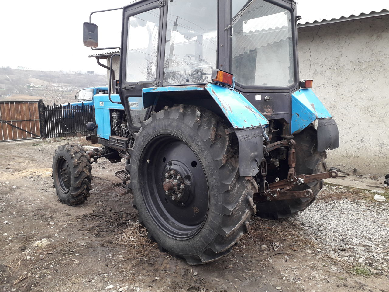 mtz 82 anul 2004 stare de lucru 5600euro.