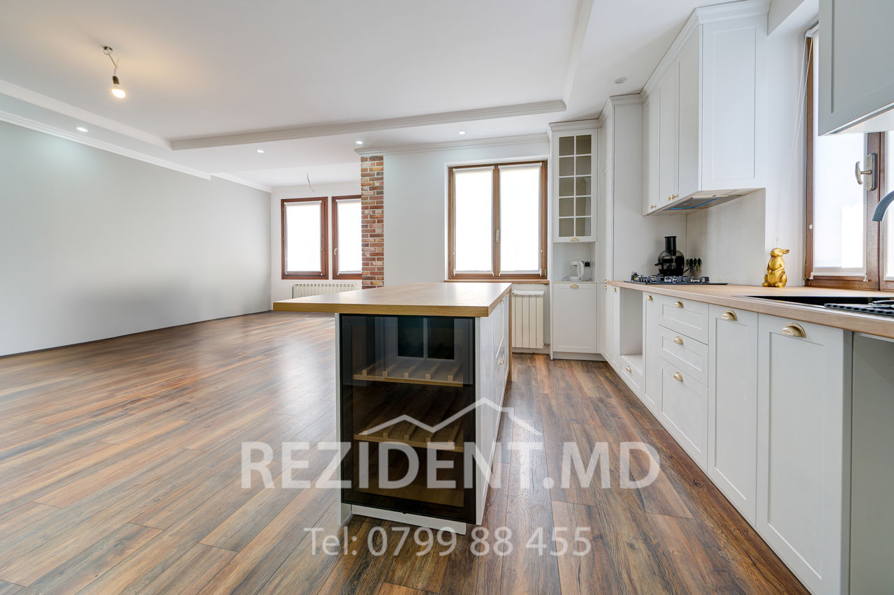 Duplex de vanzare in orasul Codru(Telecentru, Schinoasa) 200 mp, 3.5 ari