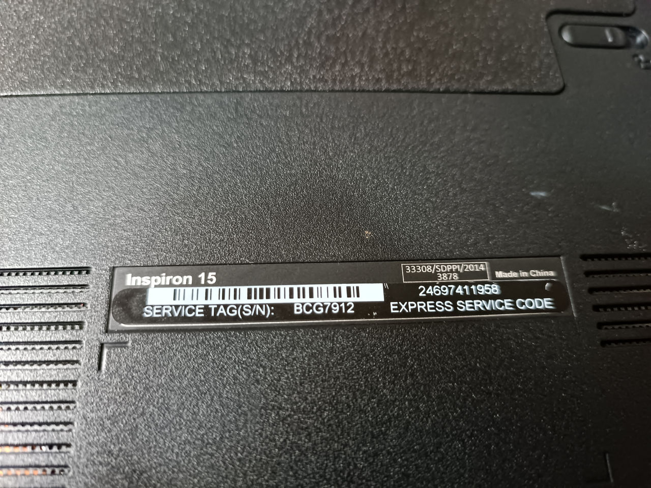 Dell Inspiron 15 3542 / GT 820M / Pentium 3358U / SSD