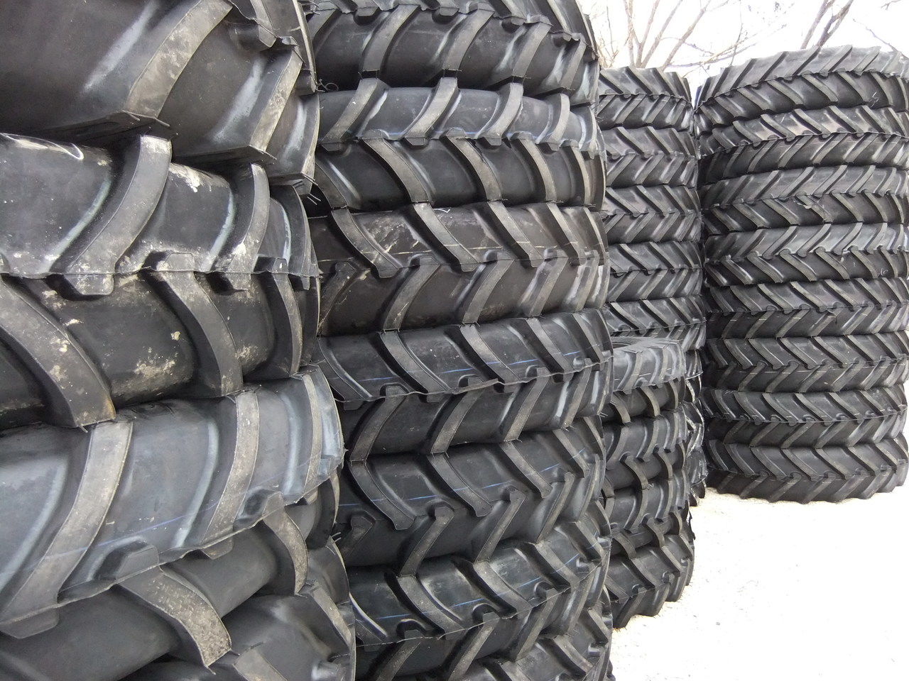 Anvelope agricole Petlas, Mitas, Starmax, Ozka, Michelin - in stock si ...