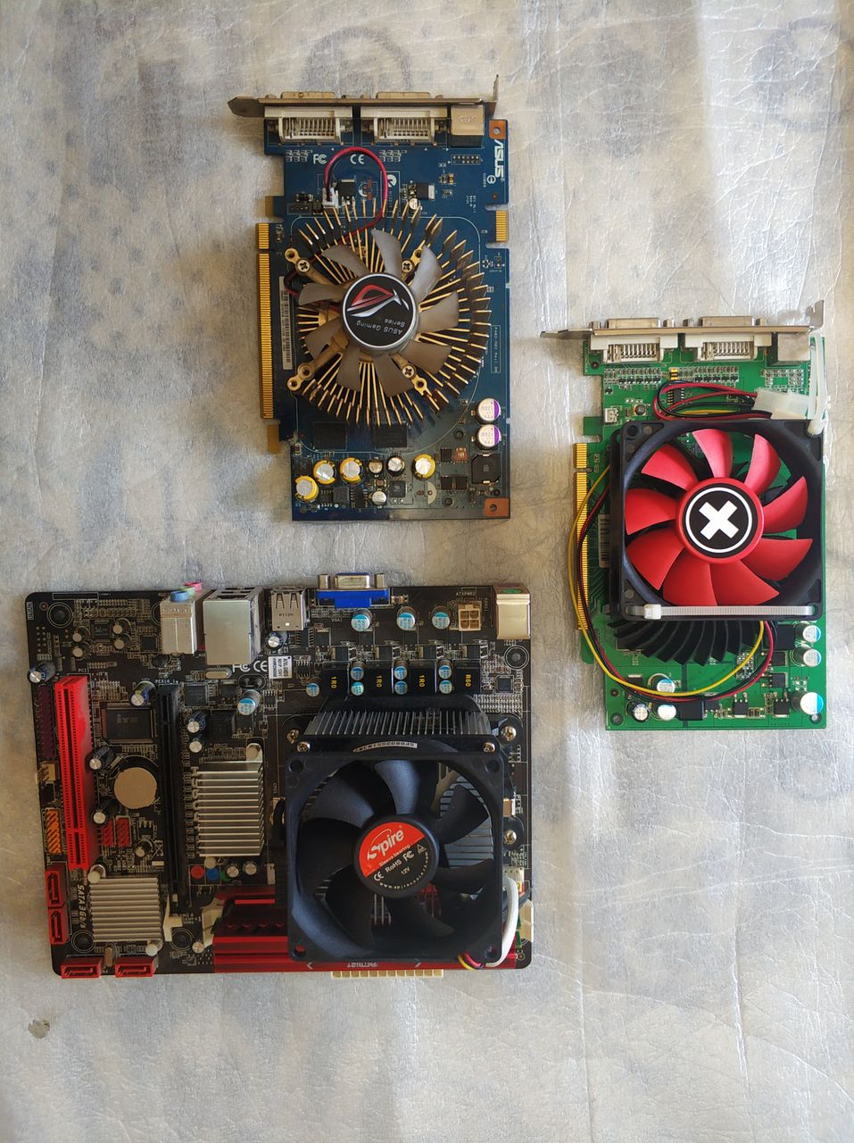 AMD Radeon R9 280X