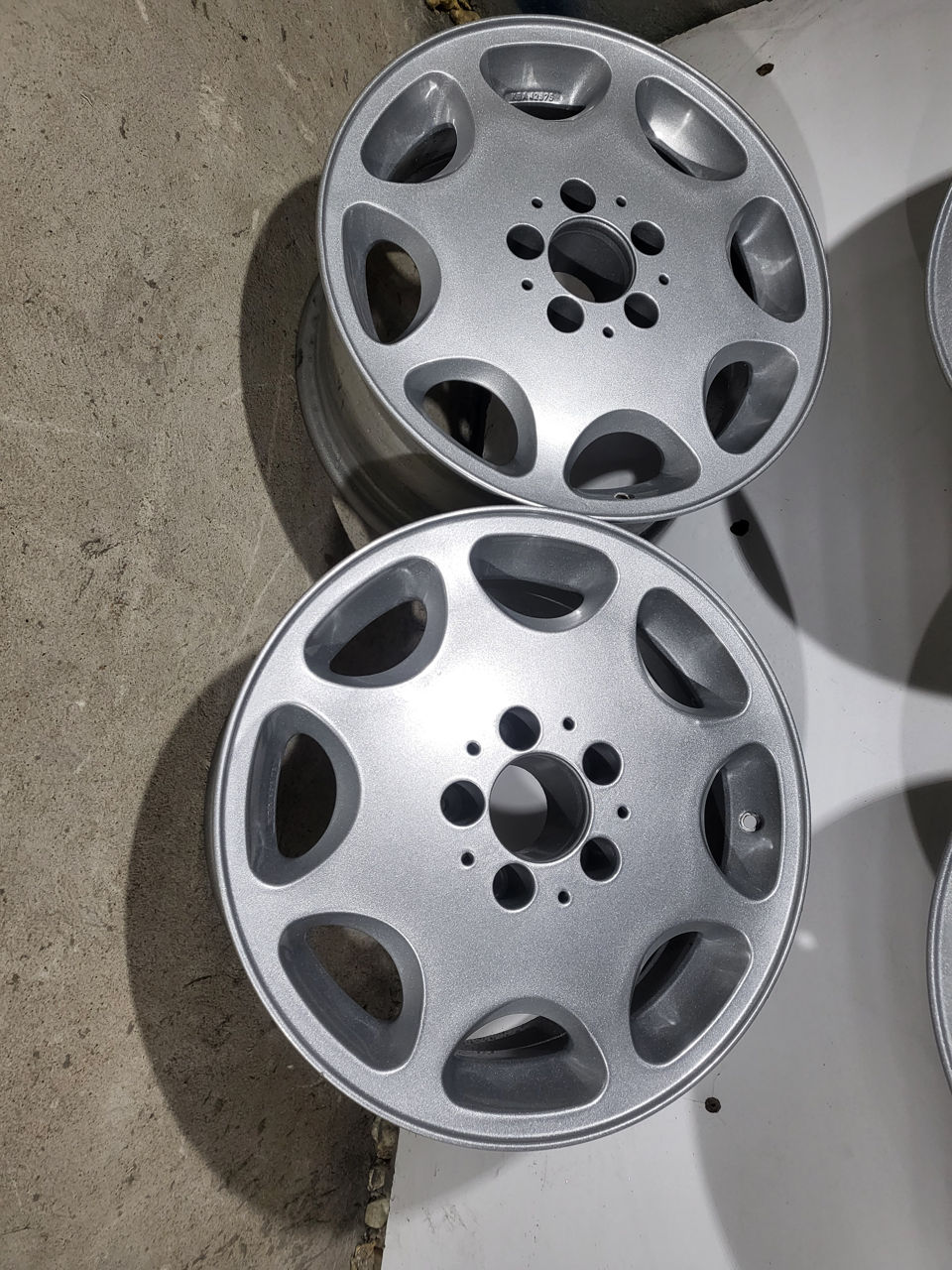 Discuri Mercedes r16