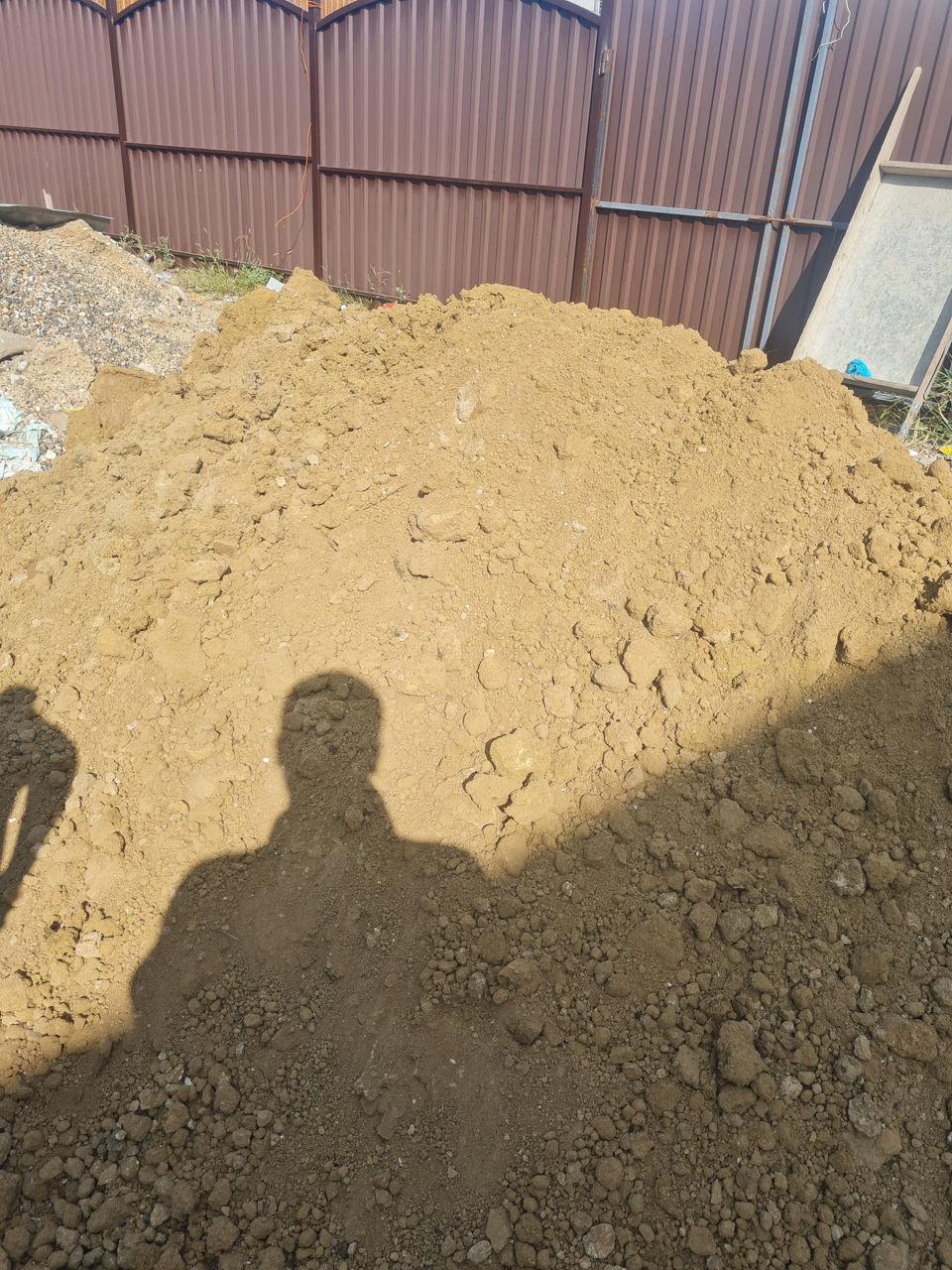 Vindem lut, argila, (глина, суглина), lut gras si nisipos...Livrare!