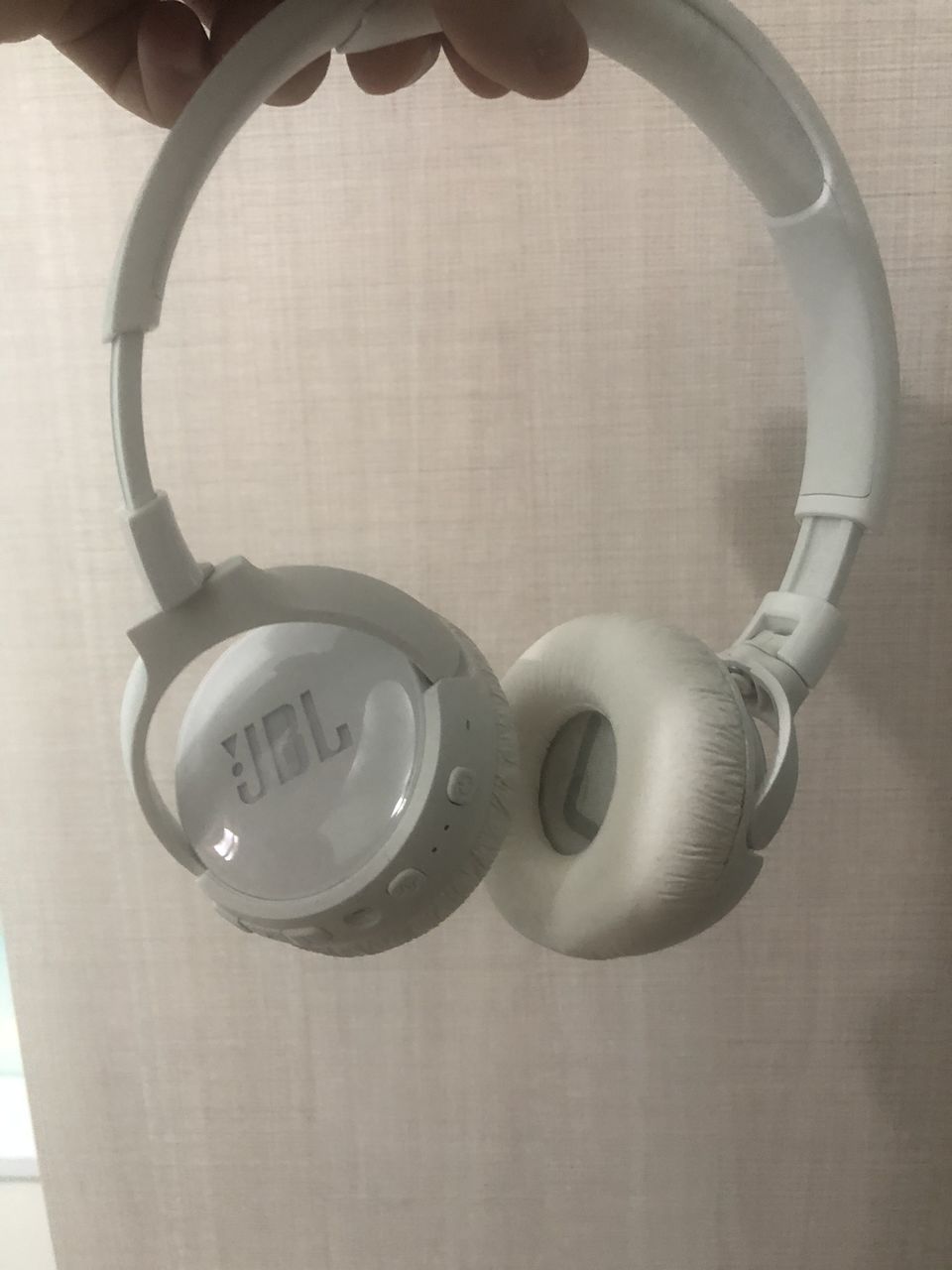 Casti JBL 1200 de lei