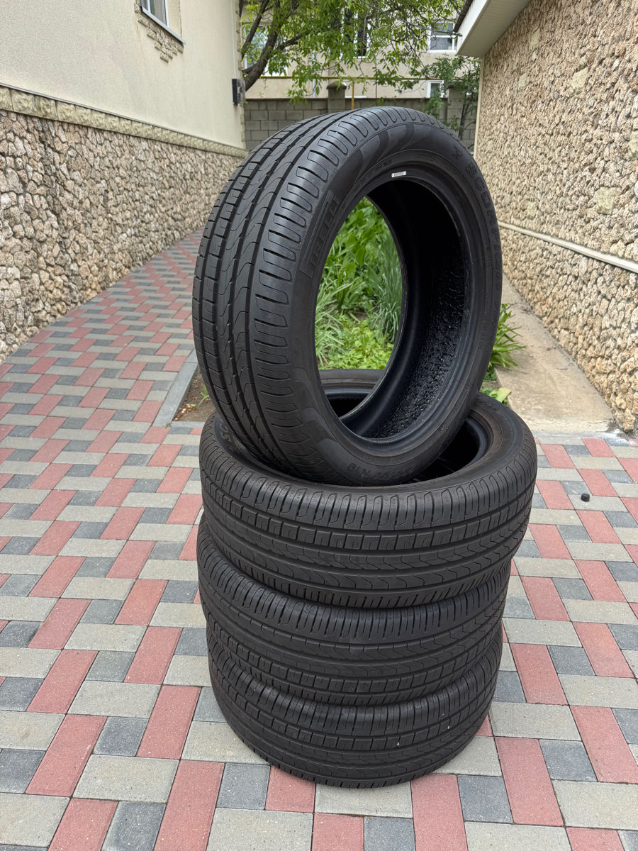 Vand 4 Anvelope Pirelli ca Noi 235/50 R19 8,6MM
