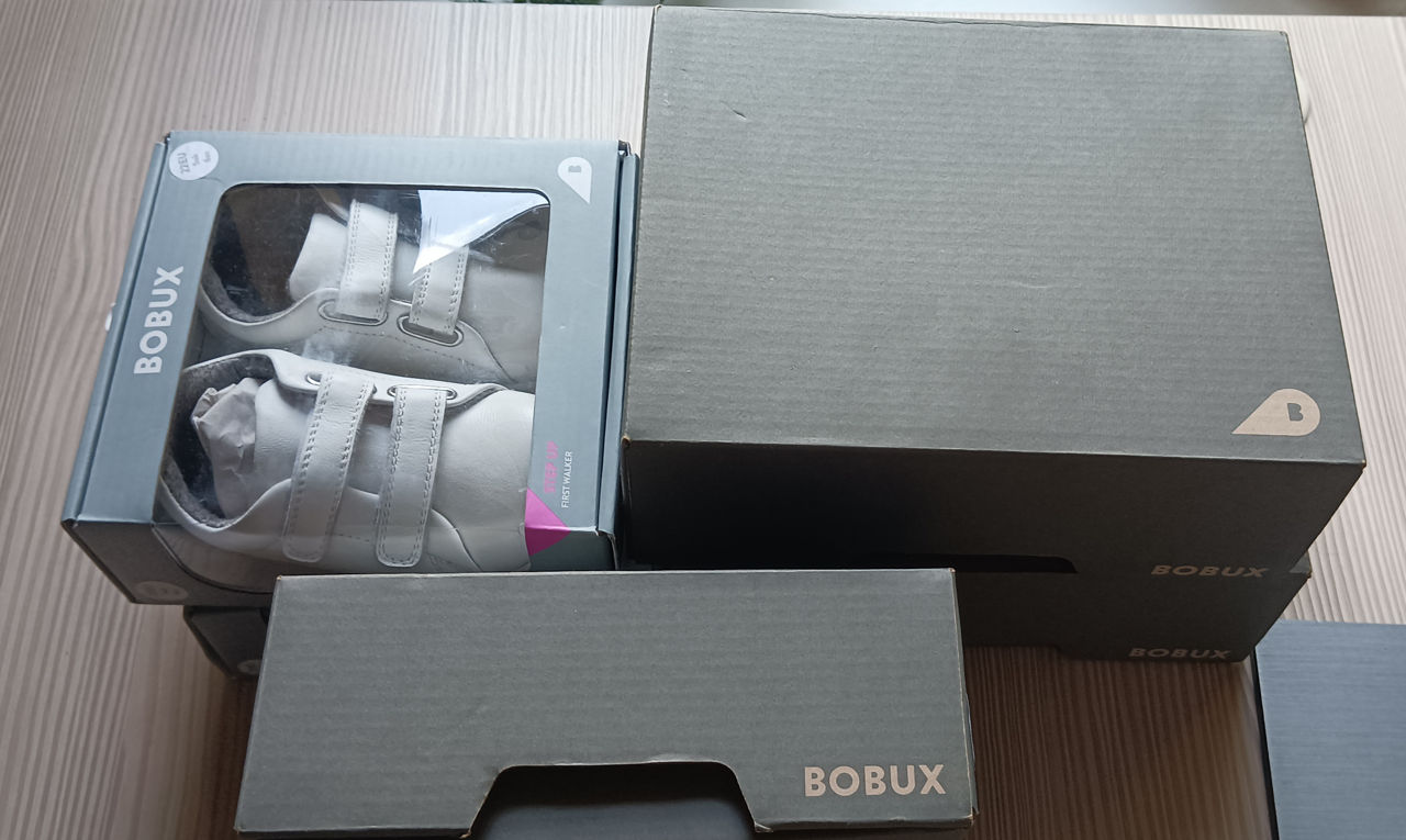 Детская кожаная обувь BOBUX, размер 21-26 по 600 лей