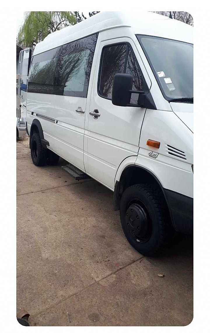 Mercedes Sprinter 413