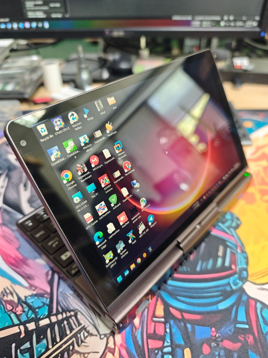 GPD Pocket 3 umpc N6000 8gb ddr4 256gb ssd 8 inch