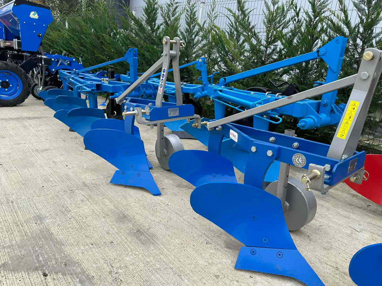 Pluguri Grecești de Calitate Superioară Disponibile 2x20 si 3x20 cormane