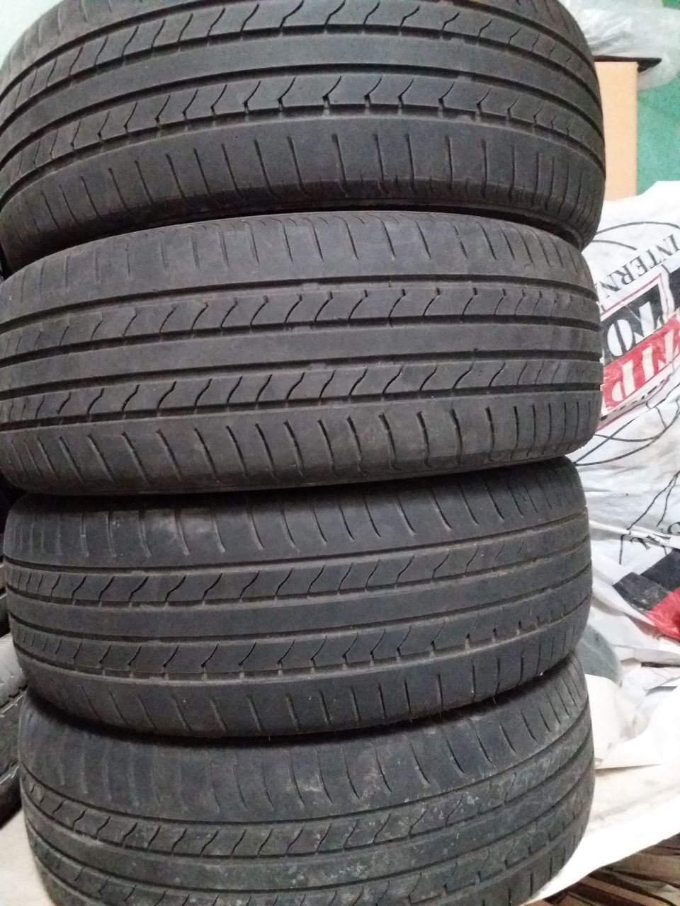 4 roti Maxtrek 205 60 r16