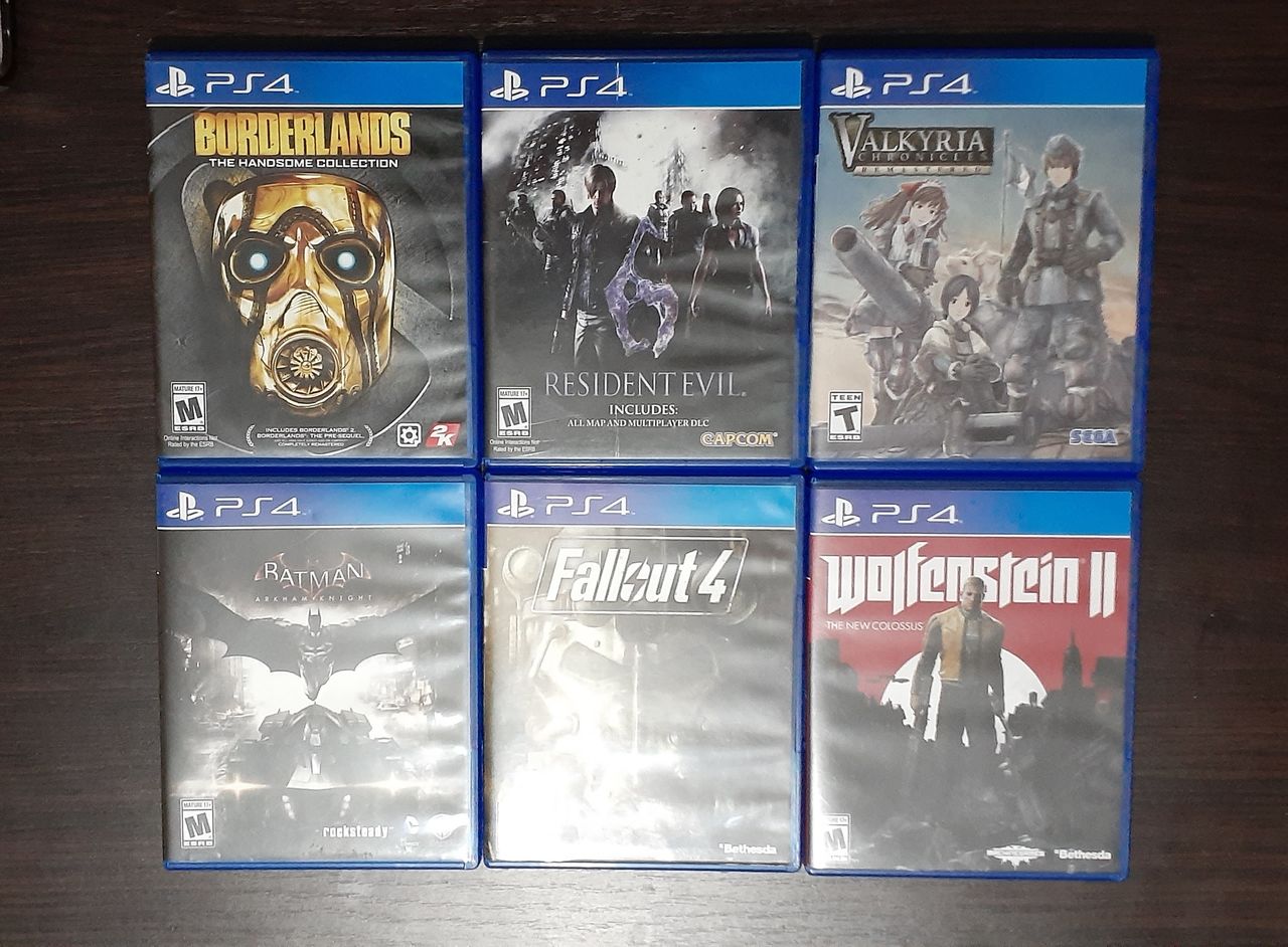 Vand sau schimb jocuri PS4 si PS3