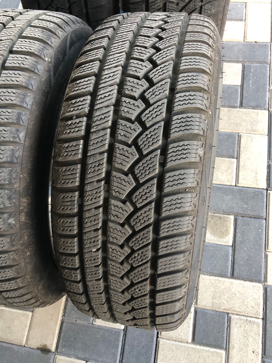 Anvelope de iarna R18