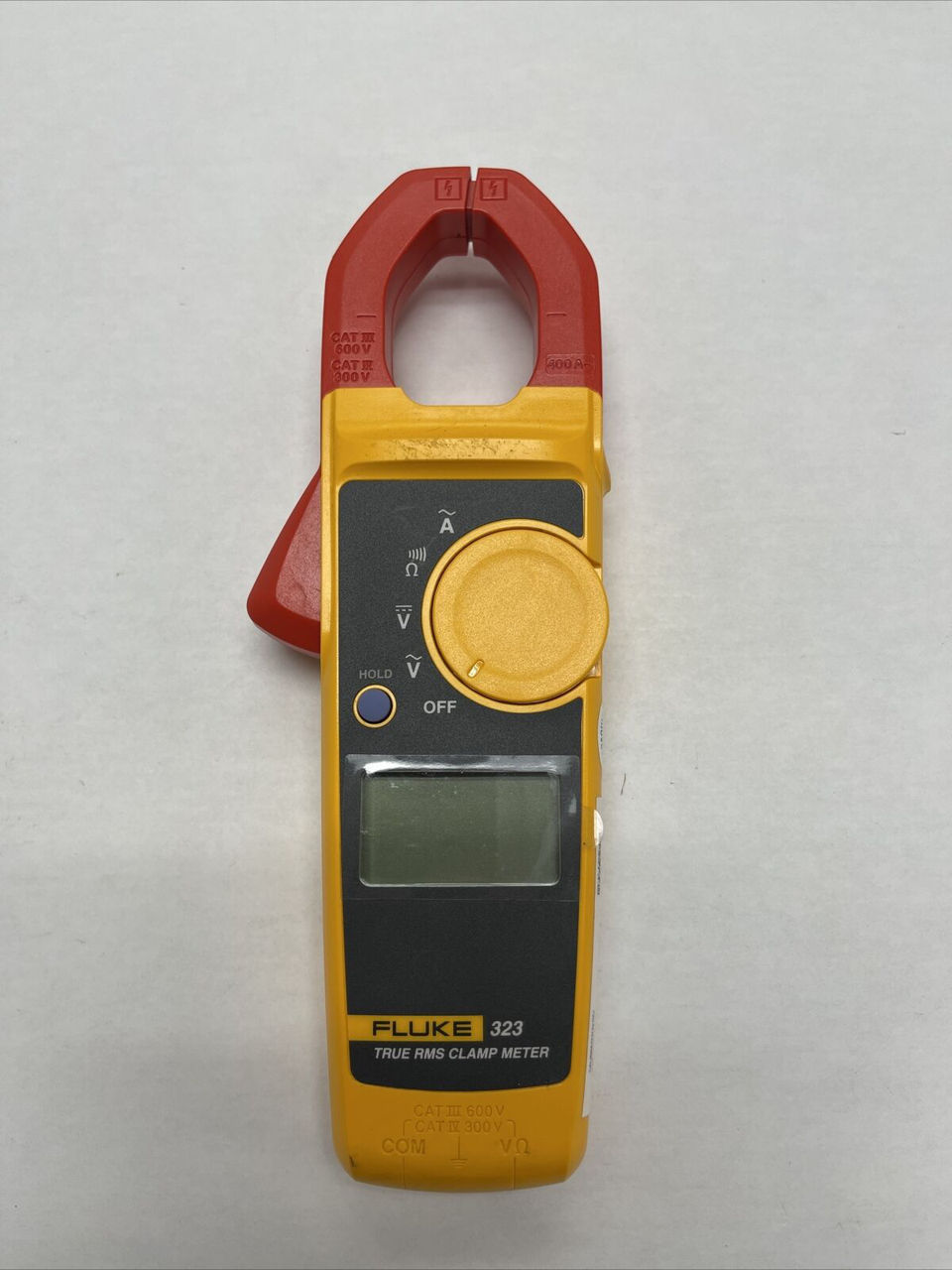 Fluke 323 Clamp Meter, Токоизмерительные клещи, мультиметр.